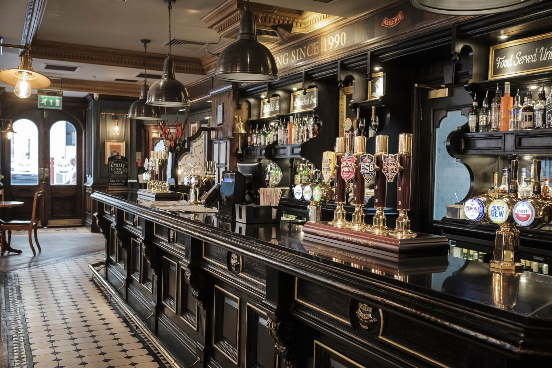 Drink at The Sanctuary House Hotel Pub & Restaurant, Westminster